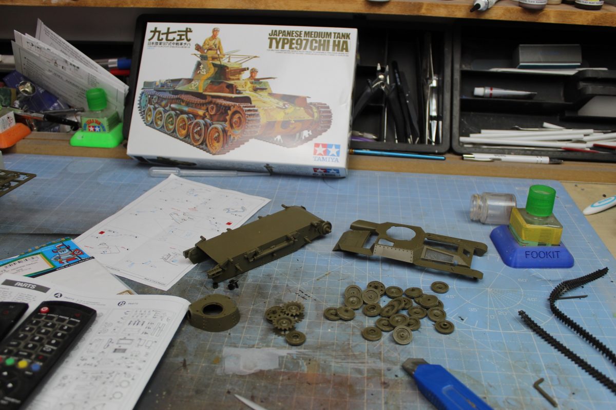 Building The Tamiya Japanese Type 97 Tank